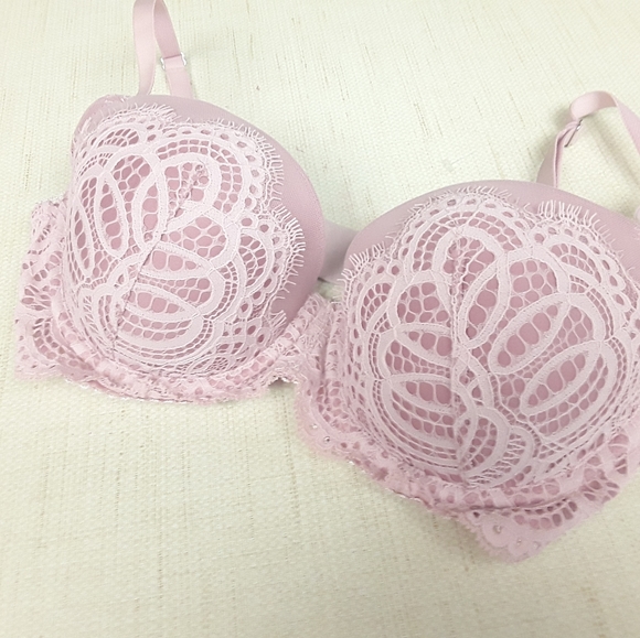 Victoria's Secret | Intimates & Sleepwear | Pink Lace Pushup Bra Dream ...